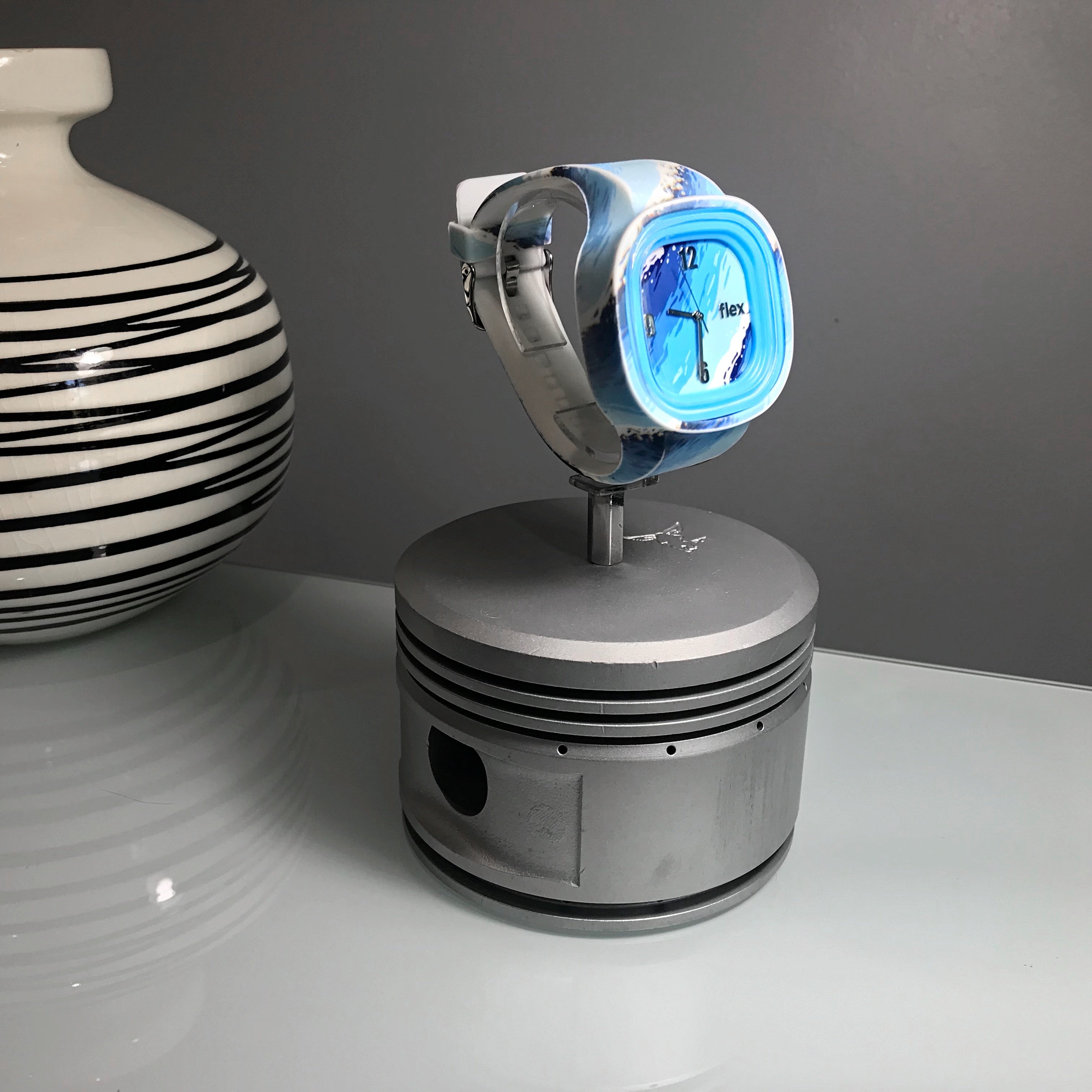 Continental 0-200 C90 Airplane Engine Piston Raw Watch Display Stand ...